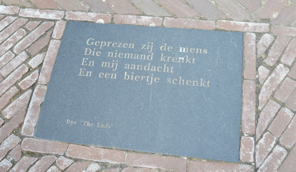 Aan de wandel: de Poëzieroute in Leeuwarden