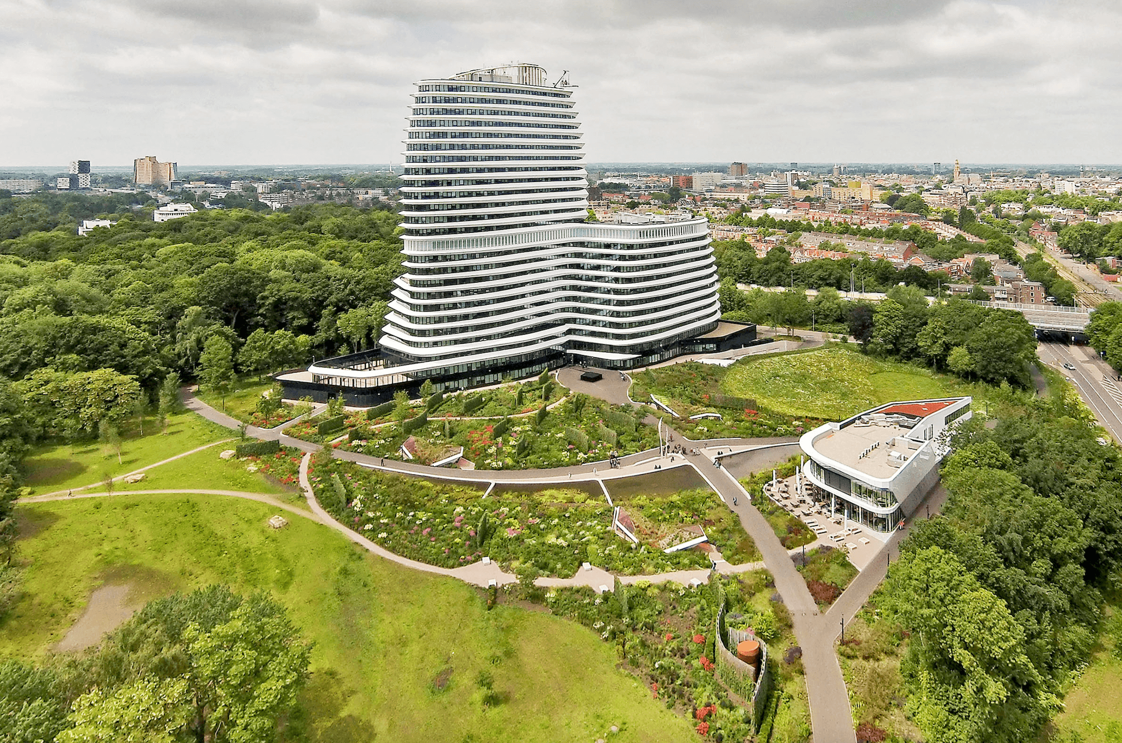 De Kempkensberg: de grootste daktuin van Nederland | Noorderland